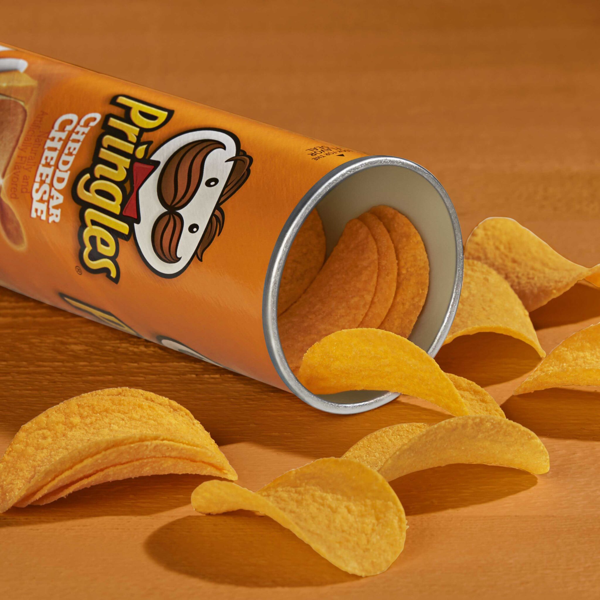 PRINGLES CHEDDAR CHEESE CRISPS 14/5.5 OZ – USA Concession