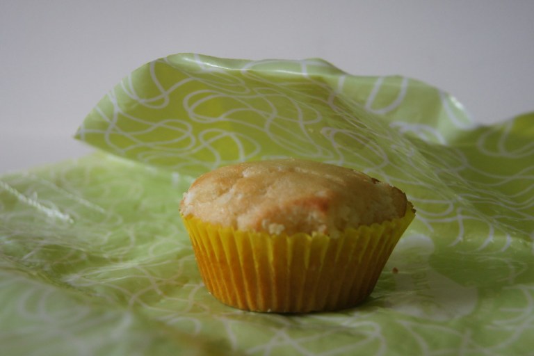 DAISY’S GOURMET CORN MUFFIN 12/5 OZ – USA Concession